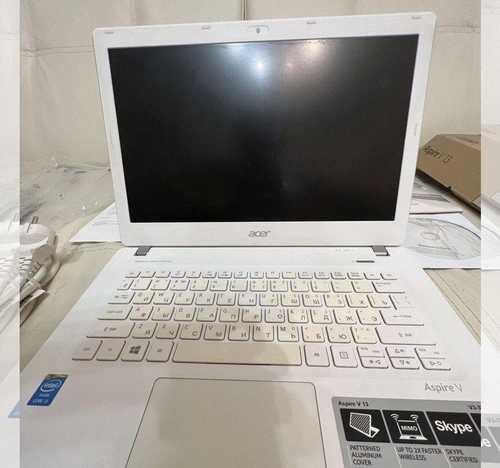 Ноутбук 13.3" Acer Aspire V3-371, 500 Гб белый отл