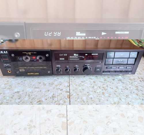 Кассетная дека akai GX-93