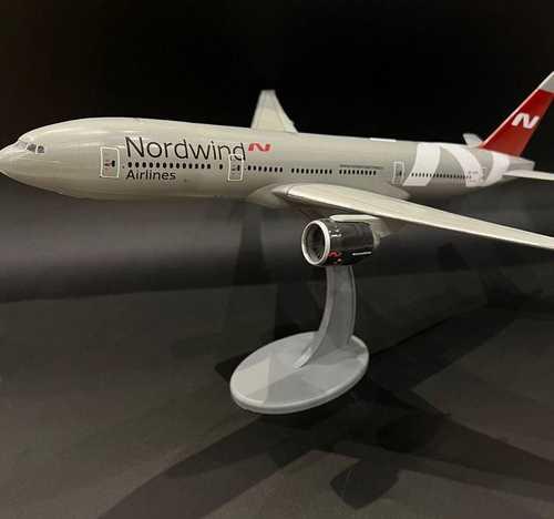 Модель самолета boeing 777 Nordwind боинг нордвинд