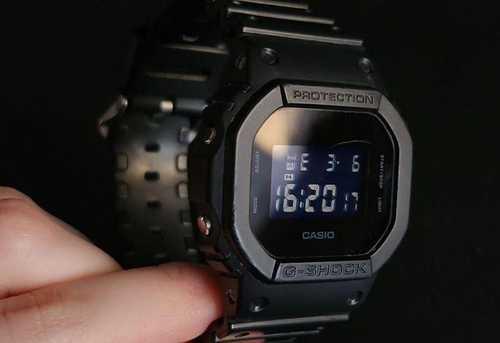 Часы Casio G-Shock DW-5600BB