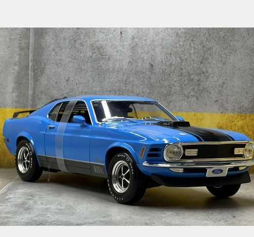 Модель ford mustang 1970 1/18 maisto