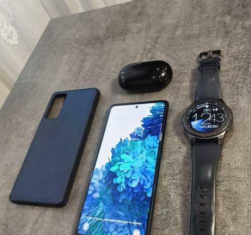 Samsung Galaxy S20 FE, 8/256 ГБ