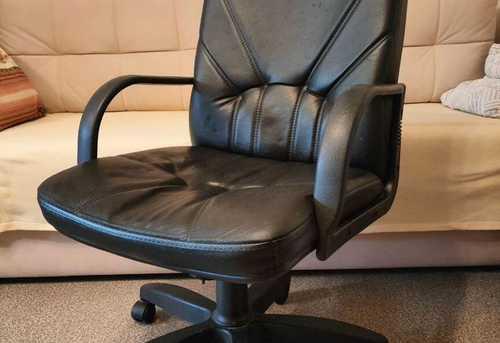 Кожаное компьютерное/офисное кресло