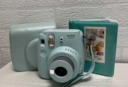 Полароид Instax Mini 9