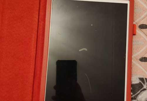 iPad 6 2018 32gb Wi-Fi only. Model A1893