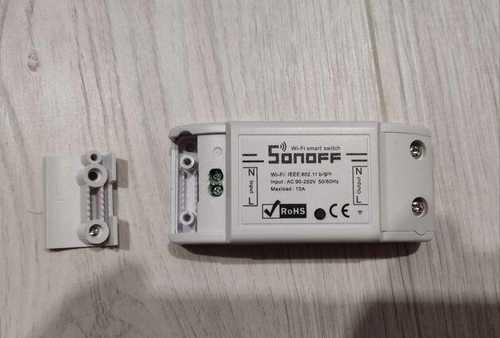 Умное Wi-Fi-реле Sonoff Basic