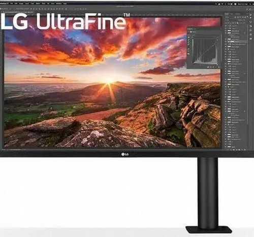 Монитор LG UltraFine 32UN880-B