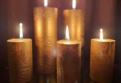 Набор из 5 золотых свечей столбов