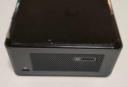 Intel NUC boxnuc8i3BEH2