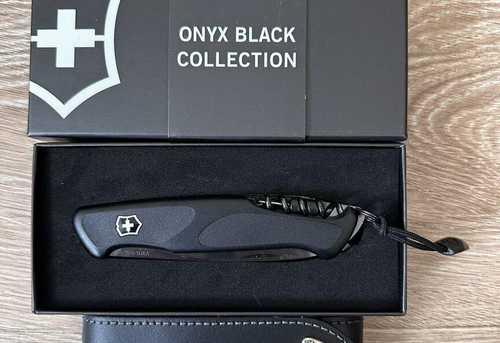 Нож Victorinox Ranger Grip 55 Onyx Black