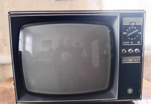 Телевизор Рассвет 307-1