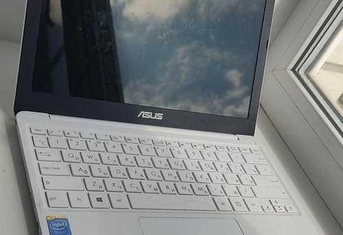 Ноутбук asus x205t