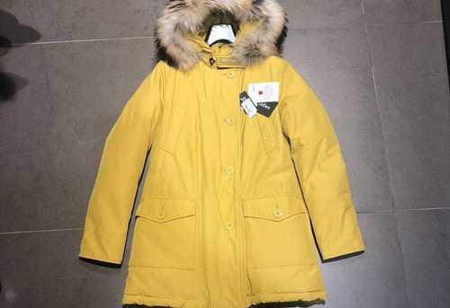 Парка пуховик woolrich новая. xs,s,L