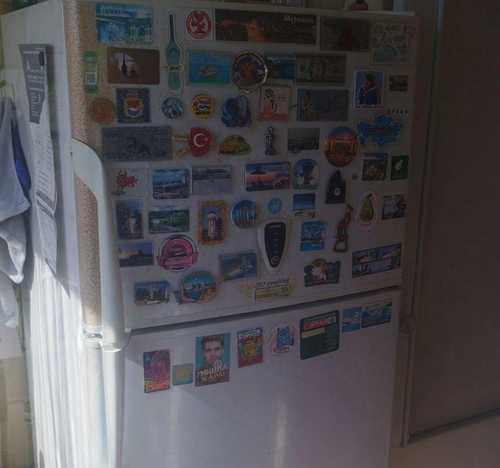 Холодильник бу двухкамерный