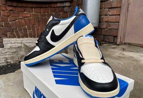 Nike air jordan 1 low travis scott fragment