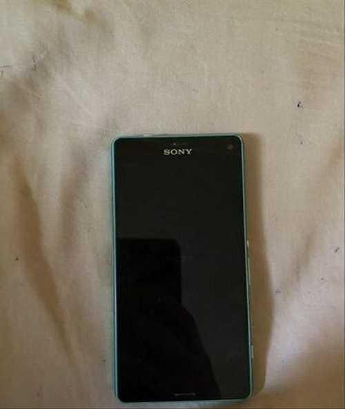 Телефон Sony Xperia z3 compact