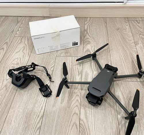 Квадрокоптер DJI Mavic 3 Pro Drone Only Тушка