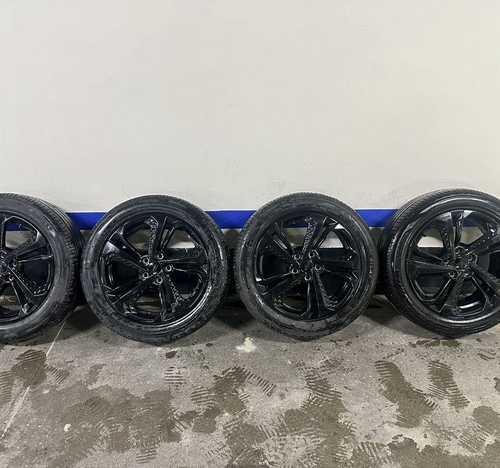 Оригинальные колёса Geely Coolray рейстайлинг 18R