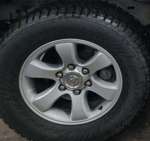 Nokian Tyres Hakkapeliitta 9 SUV 265/65 R17