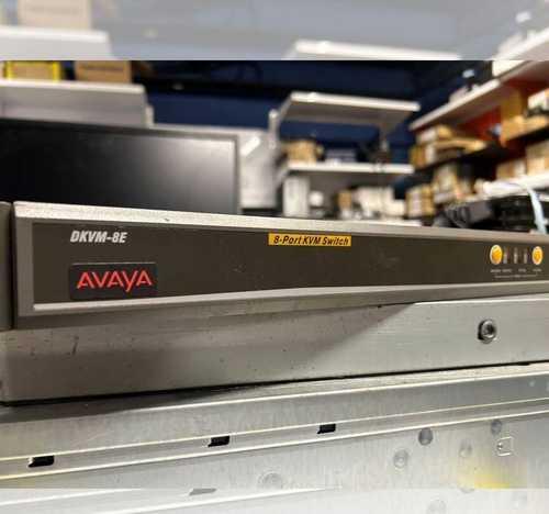 Коммутатор Avaya dkvm-8e