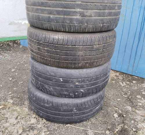 Michelin Pilot Exalto PE2 5.40/29 R17