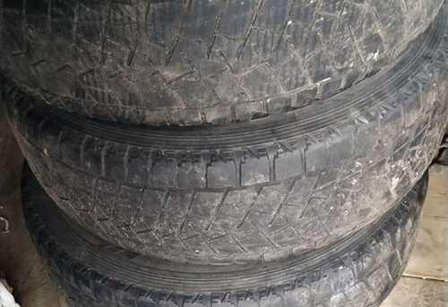 Bridgestone Blizzak DM-Z3 235/65 R17