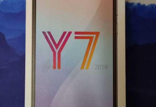 HUAWEI Y7 (2019), 3/32 ГБ