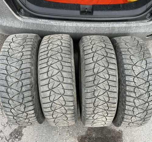 Goodyear Ultragrip 600 195/65 R15