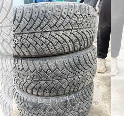 Bfgoodrich G-Force Stud 245/45 R17 116R