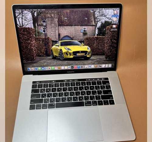 Apple macbook pro 15 2019 i9/32gb/512/287 циклов