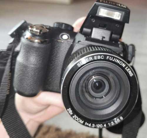 Фотоаппарат на запчасти или под ремонт
