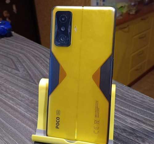 Xiaomi Poco F4 GT, 8/128 ГБ