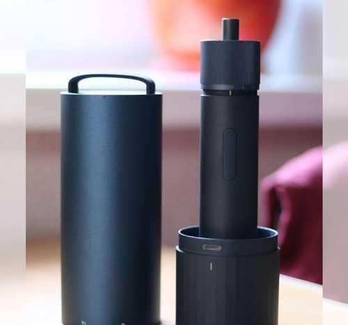 Аккумуляторная отвертка Xiaomi hoto