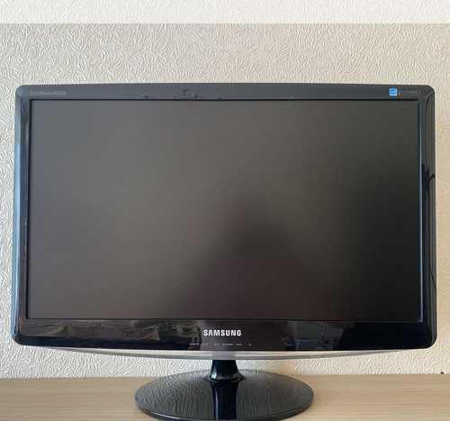 Монитор Samsung Syncmaster B2430H