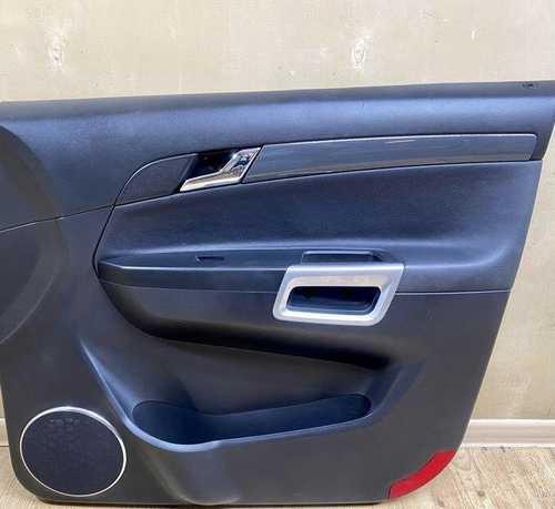 Обшивка двери передней правой Opel Antara 07-15г