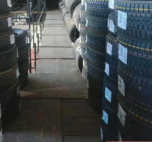 Dunlop Grandtrek ST30 225/60 R18 L