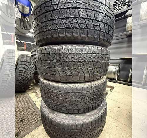 Bridgestone Blizzak DM-V1 255/55 R20