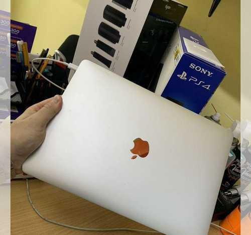 Apple macbook pro 13 2017