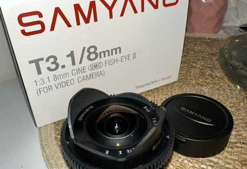 Объектив samyang T3.1 8 mm fish-eye на Sony E