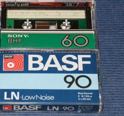 Аудиокассеты basf и Sony