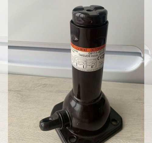 Домкрат оригинал Прадо 120-150 LC200-300 GX460-570