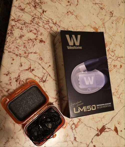 Наушники Westone UM PRO 50