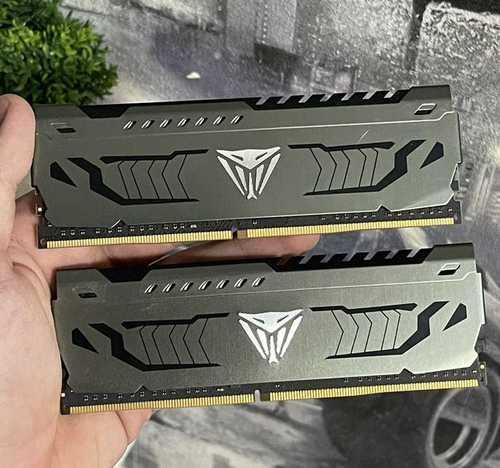 Оперативная память DDR4 32GB Patriot Viper