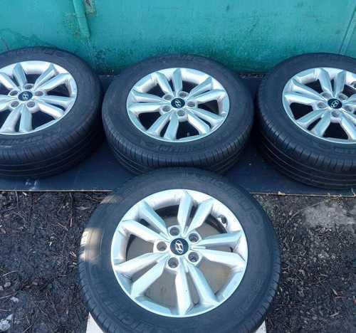 Колеса на hyundai creta 215/60/16R