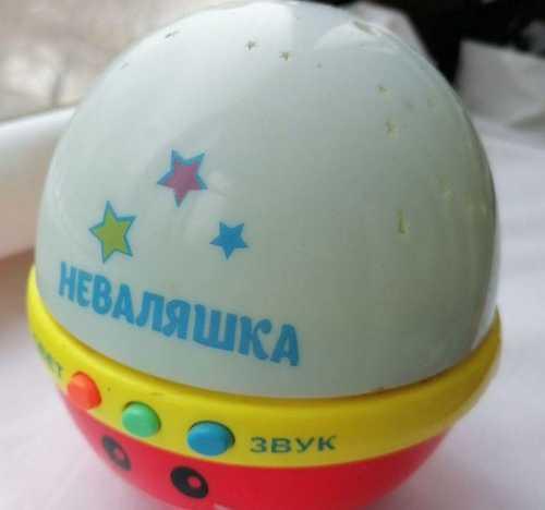 Игрушка неваляшка