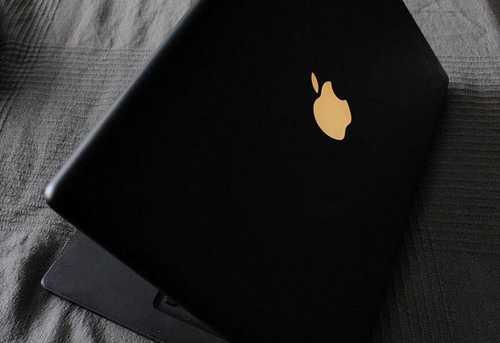 Чёрный Macbook A1181 (новый аккумулятор, SSD)
