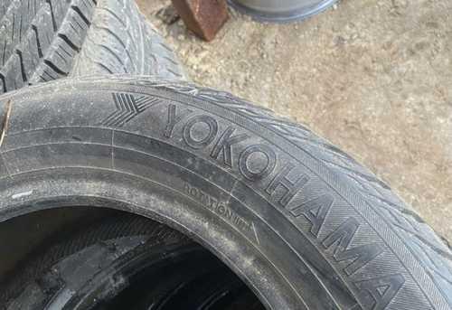 Yokohama 104ZR 215/60 R17 100T