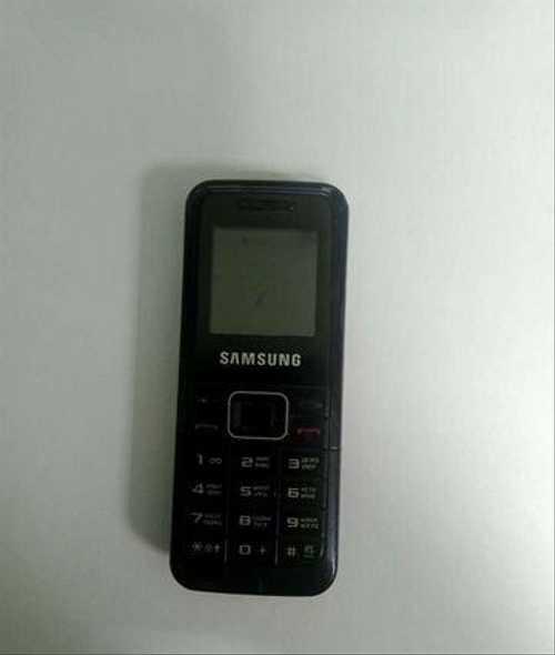 Мобильный телефон samsung E1070