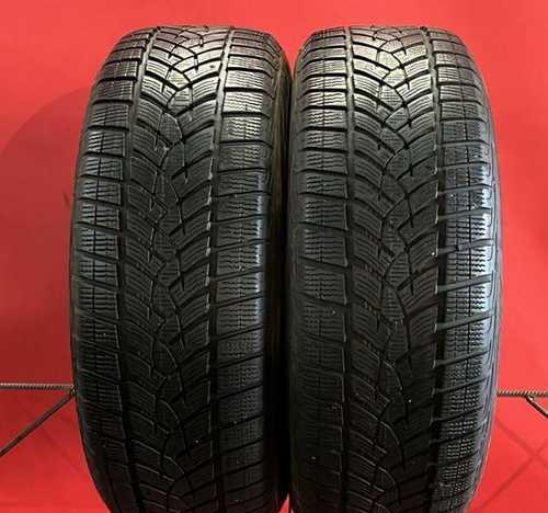 Goodyear UltraGrip Performance 235/60 R18 100V