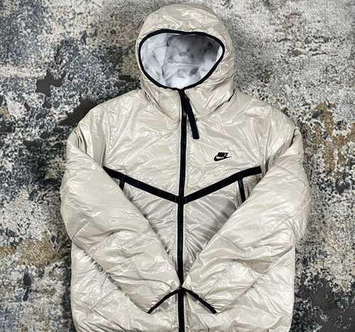 Пуховик Nike Sportswear Windrunner Synthetic-Fill
